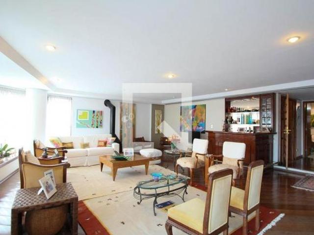 Apartamento à Venda Real Parque, 4 Quartos, 275 m2