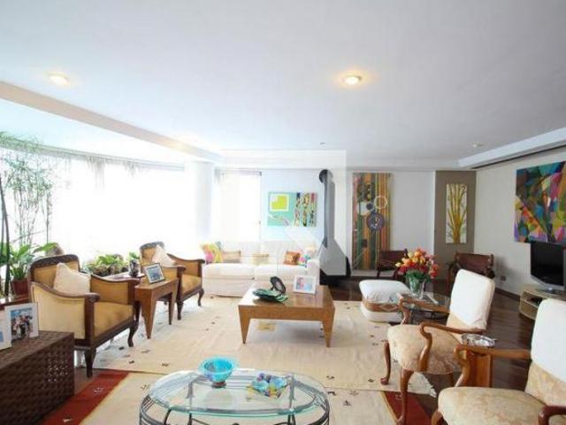 Apartamento à Venda Real Parque, 4 Quartos, 275 m2