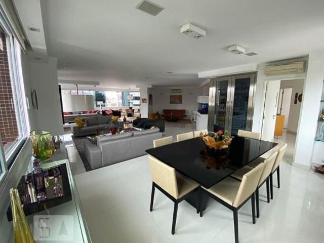 Apartamento à Venda Real Parque, 4 Quartos, 337 m2