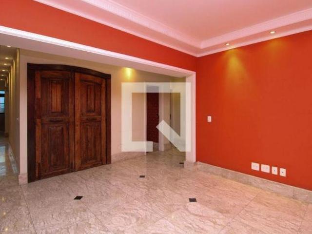 Apartamento à Venda Real Parque, 5 Quartos, 280 m2
