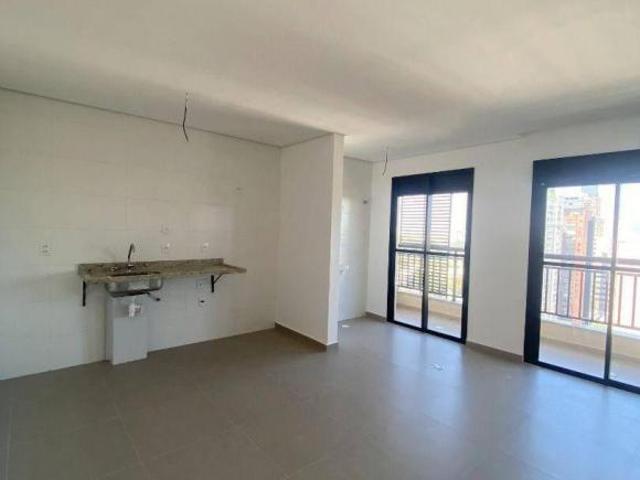 Apartamento a venda reformado