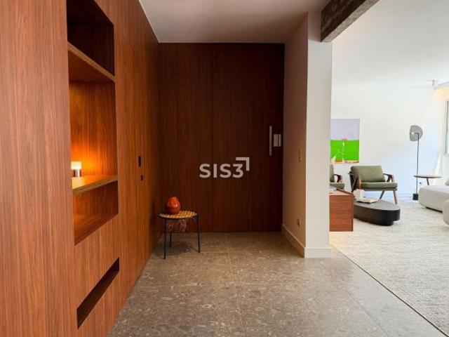Apartamento à venda Reformado 215 m² no Rebouças