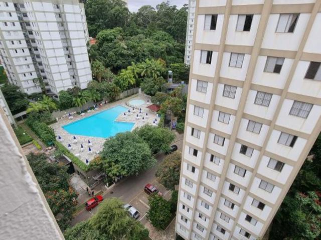 Apartamento à Venda, Reformado, 2 Quartos, no Cond. Marajoara, Lazer com Clube