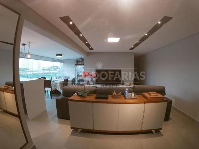 Apartamento à venda em Santo Amaro / Zona Sul