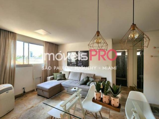 Apartamento a venda reformado e mobiliado próximo do metro São Joaquim com 55m2, 1 dorm, 1 vaga