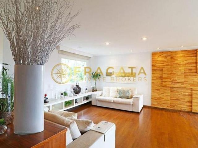 Apartamento á venda Reformado | Mobiliado em Higienópolis SP com 184m² 3 quartos sendo 3 suít