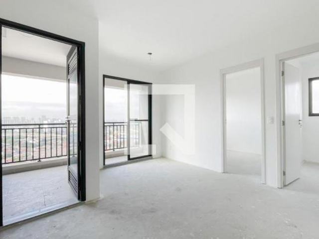 Apartamento à Venda Remédios, 2 Quartos, 43 m2