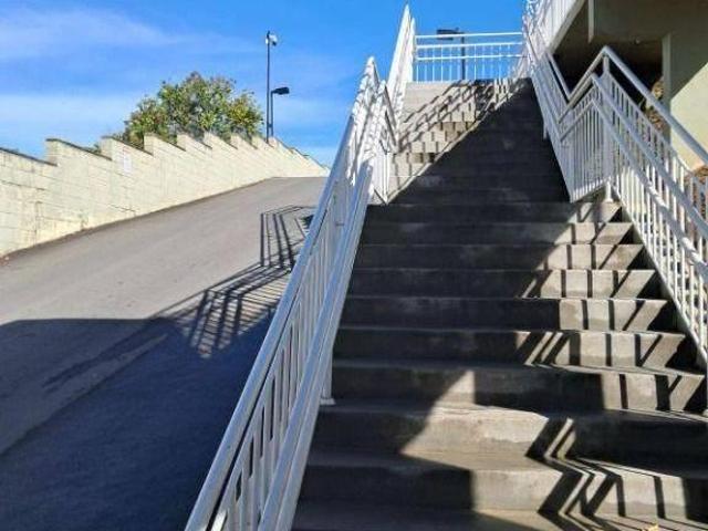 Apartamento a venda, Residencial Napoli, contendo piscina no Condomínio