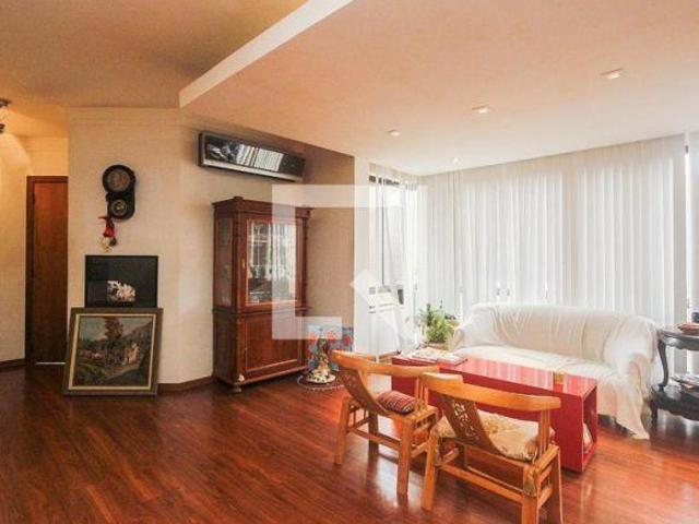 Apartamento à Venda Rio Branco, 2 Quartos, 141 m² Porto Alegre