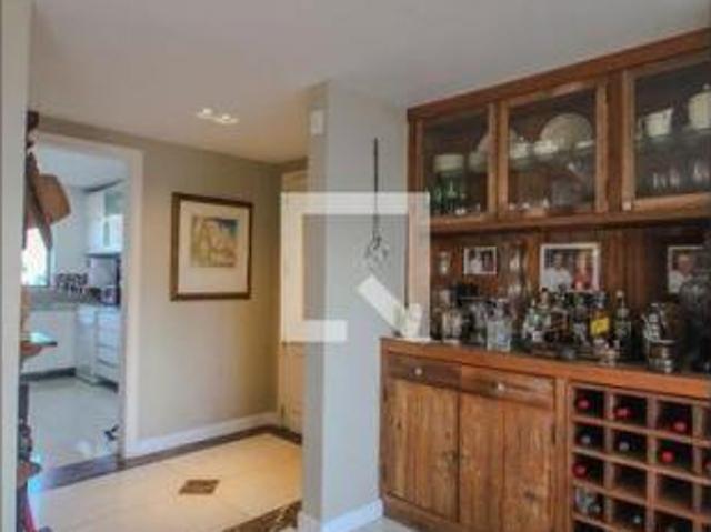 Apartamento à Venda Rio Branco, 2 Quartos, 125 m² Porto Alegre