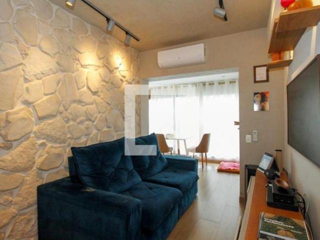 Apartamento à Venda Sumaré, 2 Quartos, 70 m2