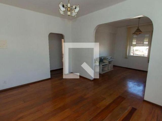 Apartamento à Venda São Geraldo, 2 Quartos, 72 m² Porto Alegre