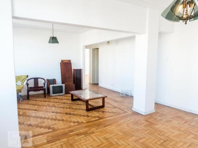 Apartamento à Venda São Geraldo, 2 Quartos, 100 m² Porto Alegre