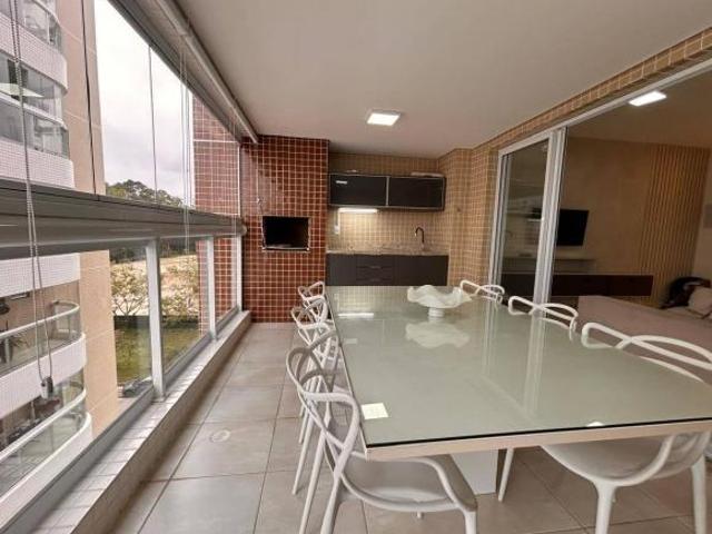 Apartamento à venda, São Lourenço, Bertioga, SP