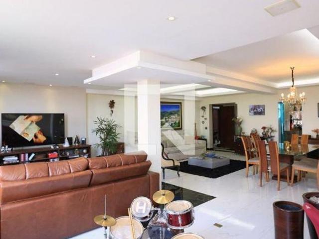 Apartamento à Venda São Lucas, 4 Quartos, 203 m² Belo Horizonte