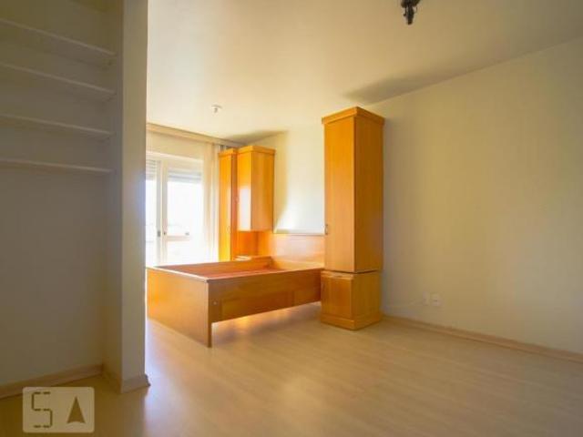 Apartamento à Venda São Sebastião, 1 Quarto, 44 m² Porto Alegre
