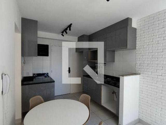 Apartamento à Venda Sacomã, 2 Quartos, 35 m2