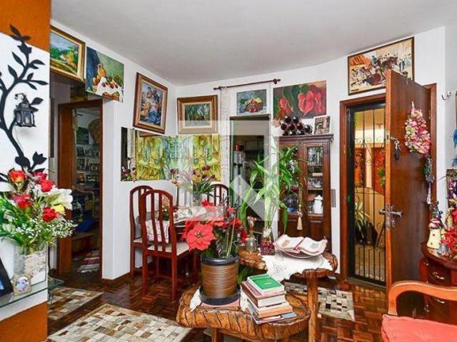 Apartamento à Venda Sagrada Família, 2 Quartos, 45 m² Belo Horizonte