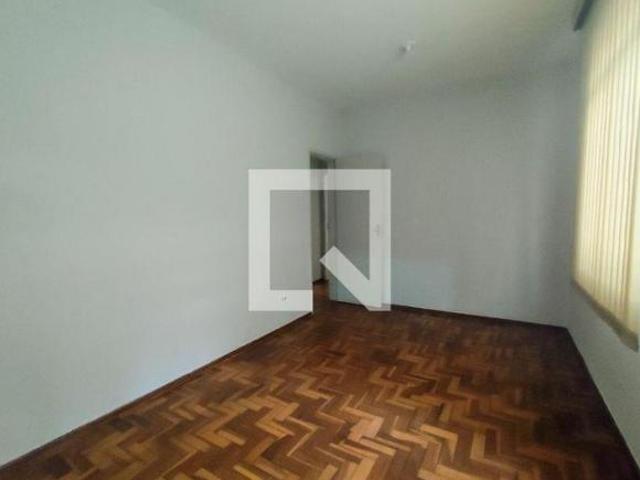 Apartamento à Venda Sagrada Família, 2 Quartos, 65 m² Belo Horizonte