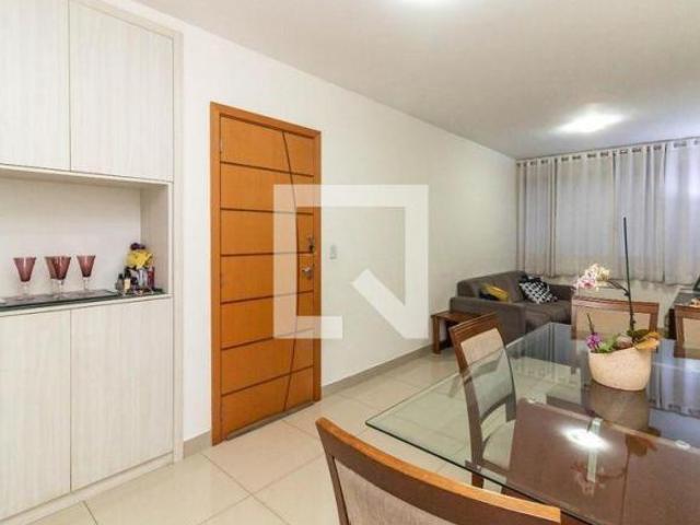 Apartamento à Venda Sagrada Família, 3 Quartos, 133 m² Belo Horizonte