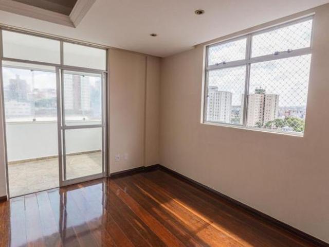 Apartamento à Venda Sagrada Família, 3 Quartos, 92 m2