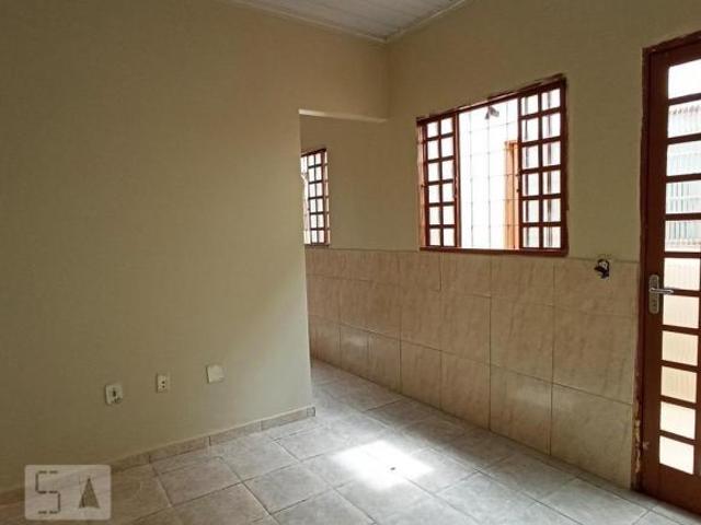 Apartamento à Venda Samambaia, 1 Quarto, 40 m² Brasília