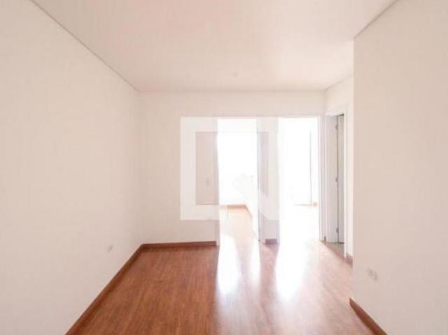 Apartamento à Venda Santa Maria, 2 Quartos, 47 m2