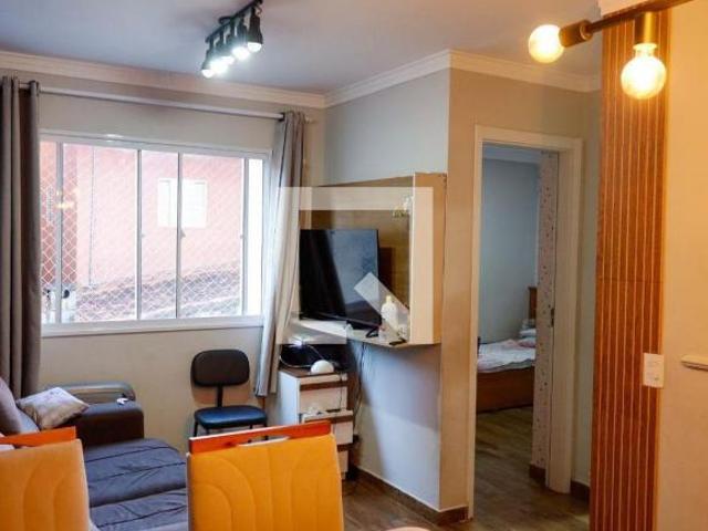 Apartamento à Venda Santa Maria, 2 Quartos, 45 m2