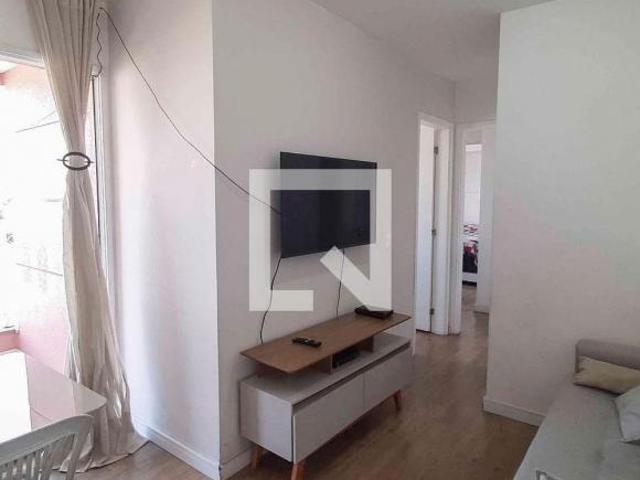 Apartamento à Venda Santa Maria, 2 Quartos, 48 m2