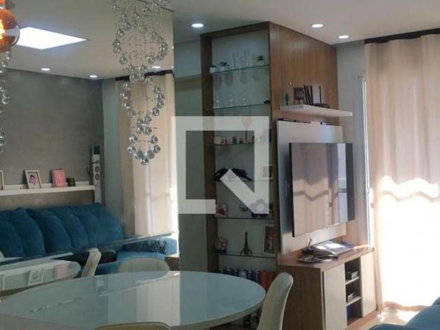 Apartamento à Venda Santa Maria, 2 Quartos, 48 m2