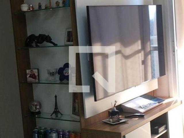 Apartamento à Venda Santa Maria, 2 Quartos, 48 m2