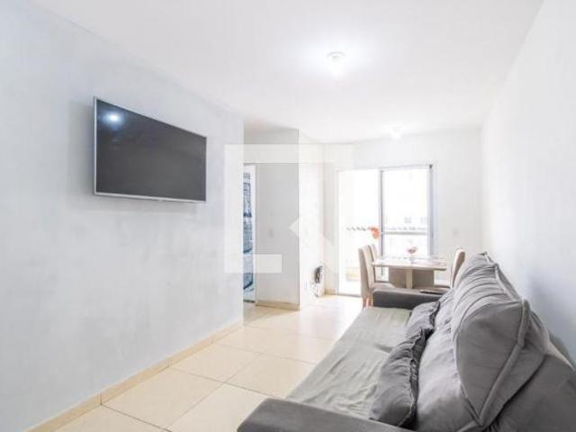 Apartamento à Venda Santa Maria, 2 Quartos, 48 m2