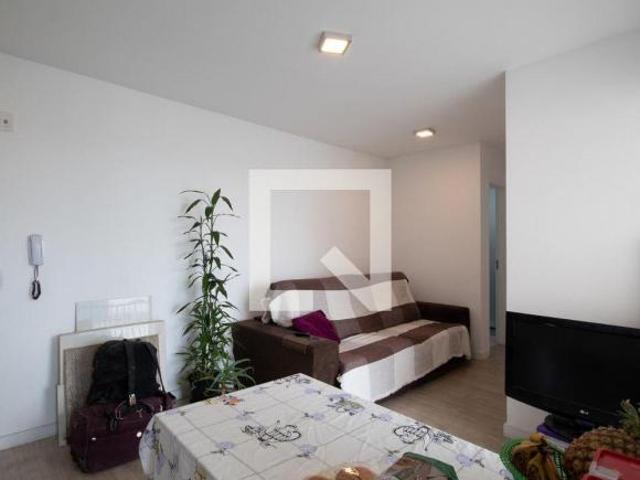 Apartamento à Venda Santa Maria, 2 Quartos, 49 m2