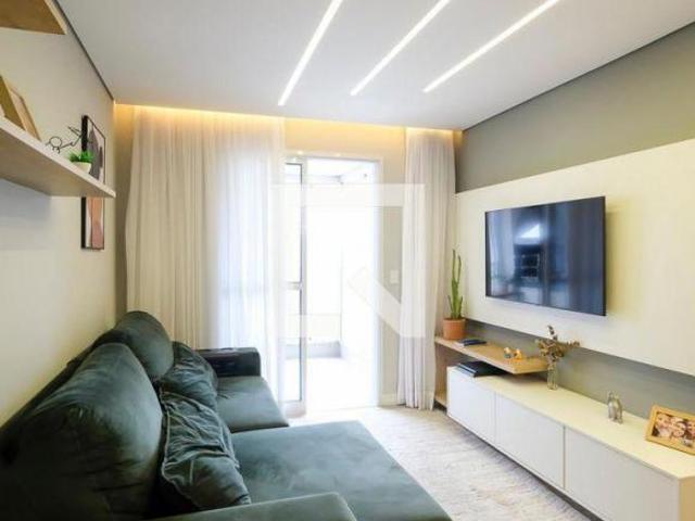 Apartamento à Venda Santa Maria, 2 Quartos, 58 m2