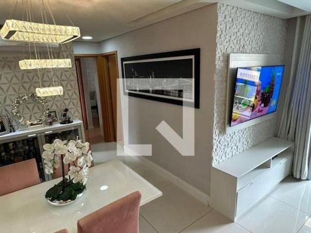 Apartamento à Venda Santa Maria, 2 Quartos, 65 m2