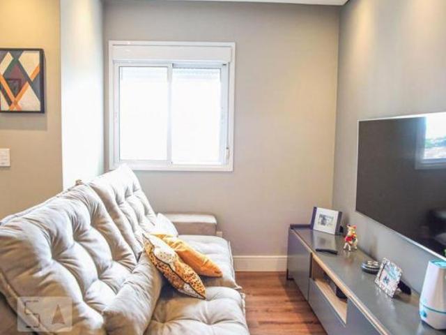 Apartamento à Venda Santa Maria, 2 Quartos, 65 m2