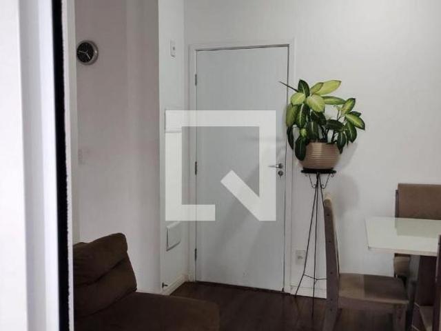 Apartamento à Venda Santa Maria, 2 Quartos, 65 m2