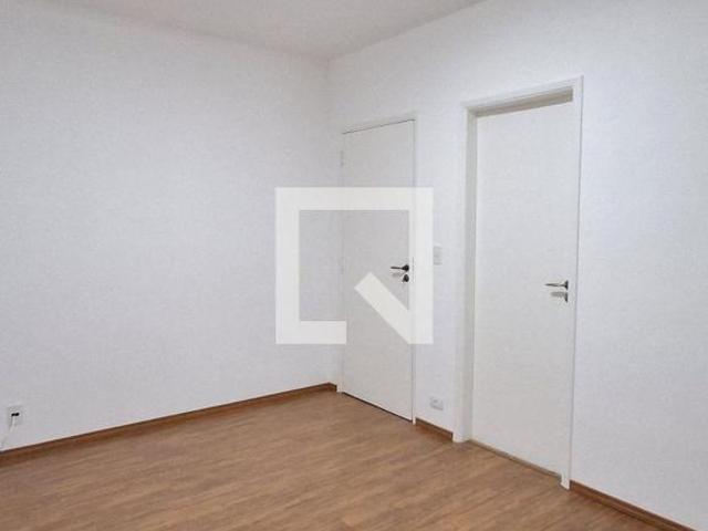 Apartamento à Venda Santa Maria, 2 Quartos, 68 m2