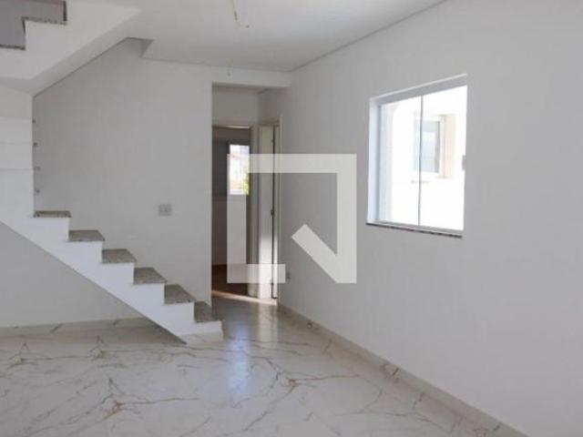 Apartamento à Venda Santa Maria, 2 Quartos, 74 m2