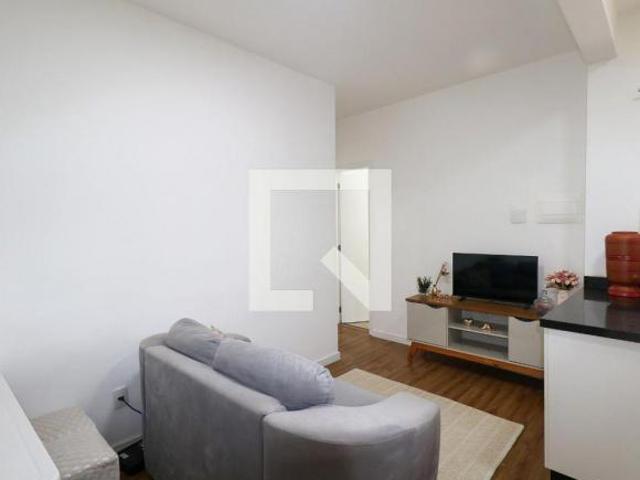 Apartamento à Venda Santa Maria, 2 Quartos, 100 m2