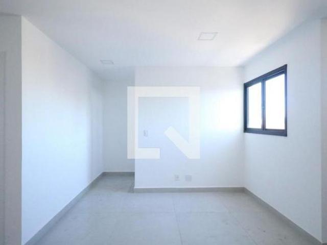 Apartamento à Venda Santa Maria, 2 Quartos, 105 m2