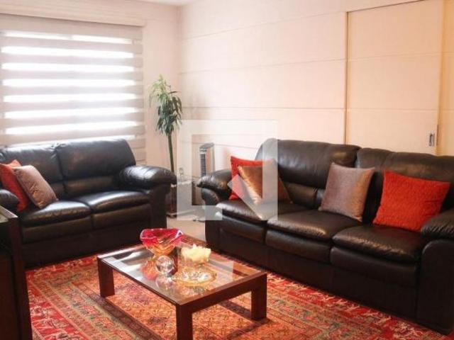Apartamento à Venda Santa Maria, 2 Quartos, 160 m2