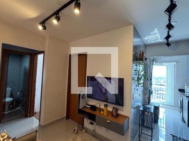 Apartamento à Venda Santa Maria, 2 Quartos, 37 m2