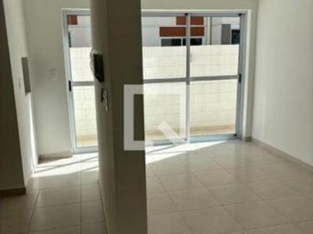 Apartamento à Venda Santa Cândida, 1 Quarto, 48 m² Curitiba