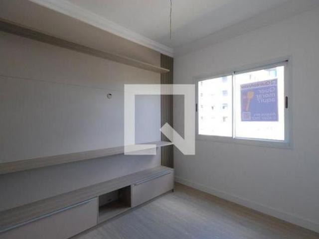 Apartamento à Venda Santa Cândida, 2 Quartos, 60 m² Curitiba