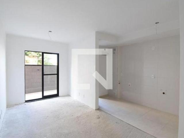 Apartamento à Venda Santa Cândida, 2 Quartos, 81 m² Curitiba
