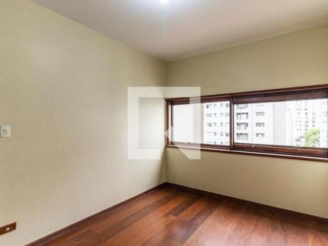 Apartamento à Venda Santa Cecília, 3 Quartos, 185 m2