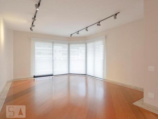 Apartamento à Venda Santa Cecília, 3 Quartos, 190 m2