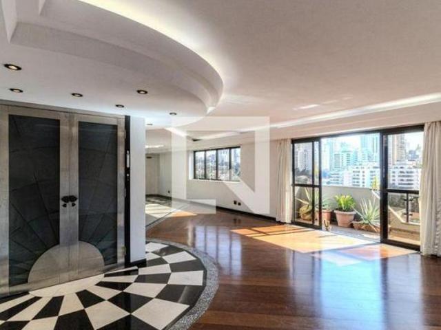 Apartamento à Venda Santa Cecília, 3 Quartos, 195 m2