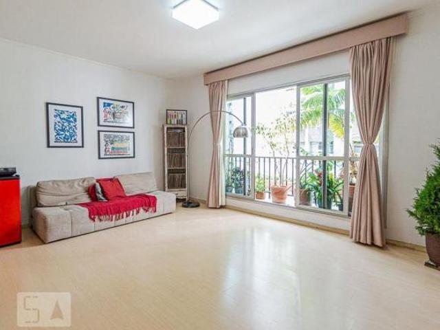 Apartamento à Venda Santa Cecília, 3 Quartos, 120 m2